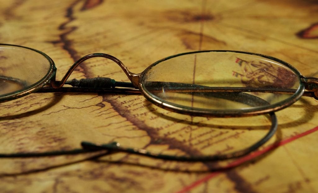 The History of Eyeglasses — How Trends Have Shifted - Art of Optiks