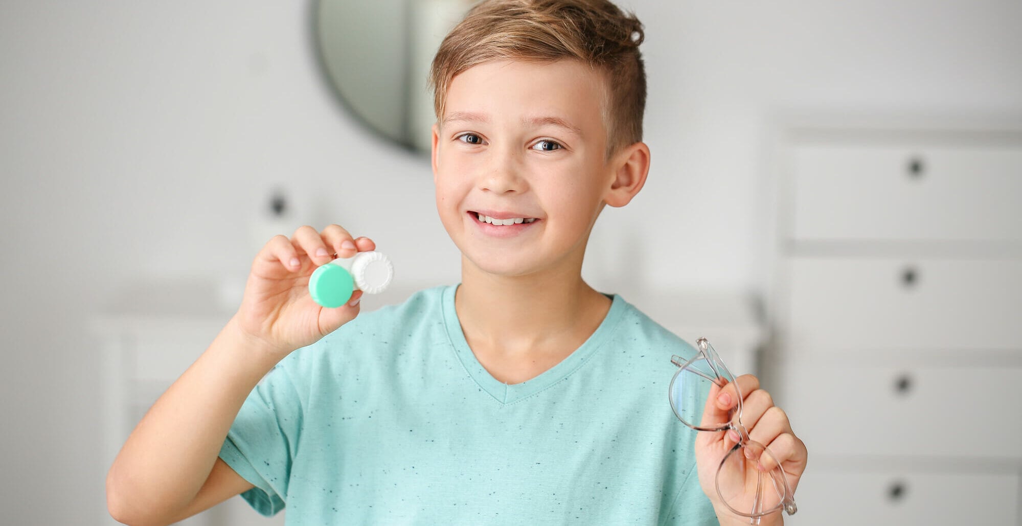Wearing Contacts: Easy Tips for Children - Art of Optiks