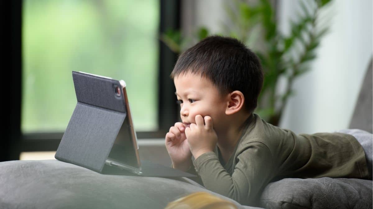 Screen Time for Children: How Much Is Okay?